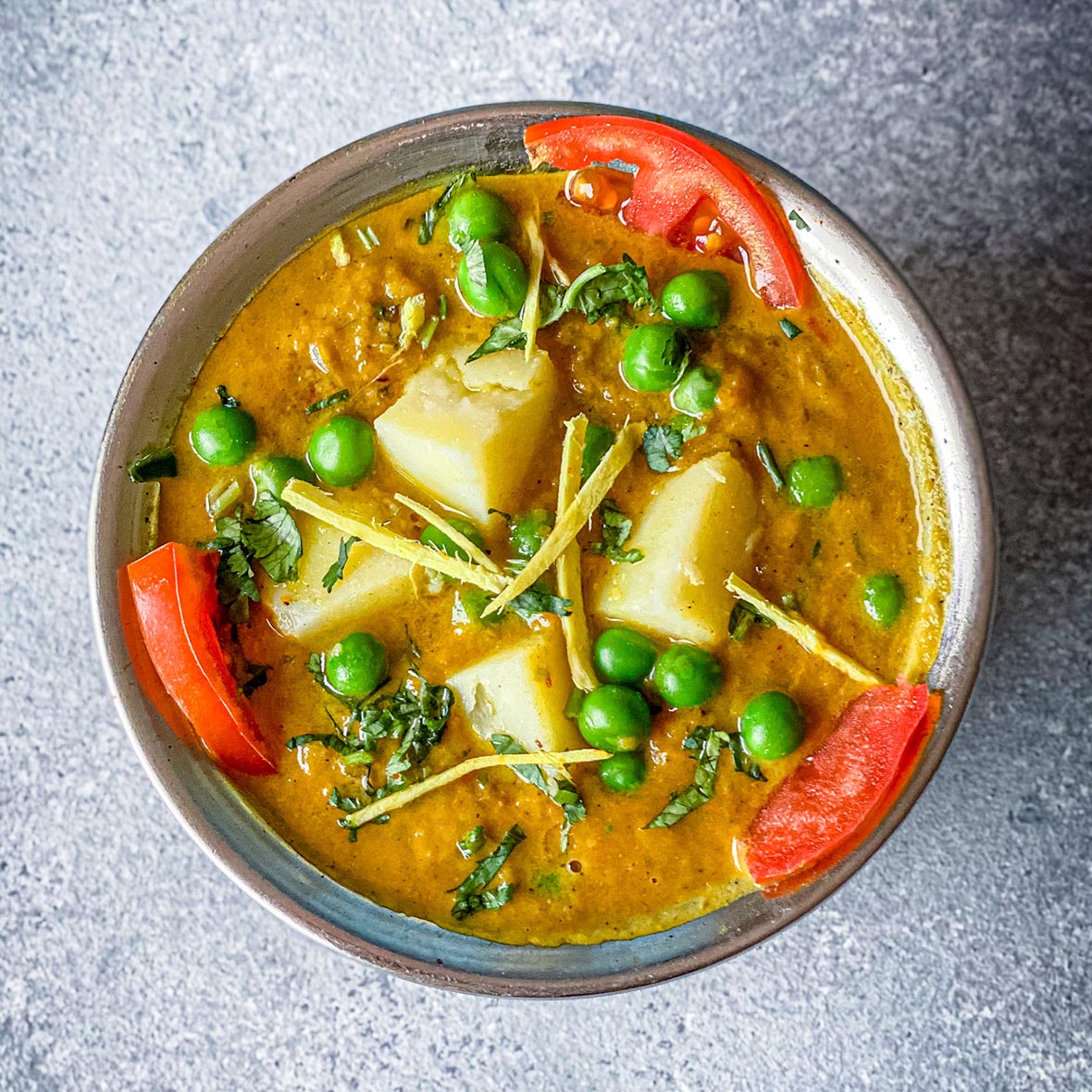 Aloo Mutter - The Raj Providencia